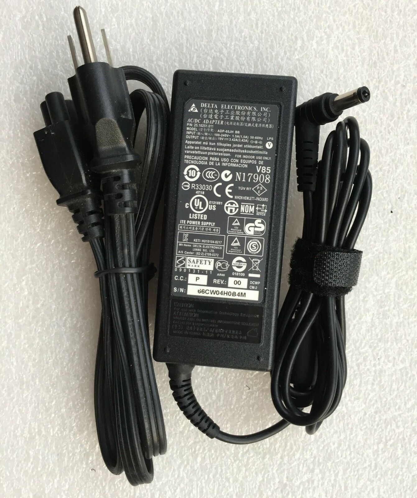 @Original OEM AC Adapter Cord/Charger for Fujitsu Lifebook T936 Serie