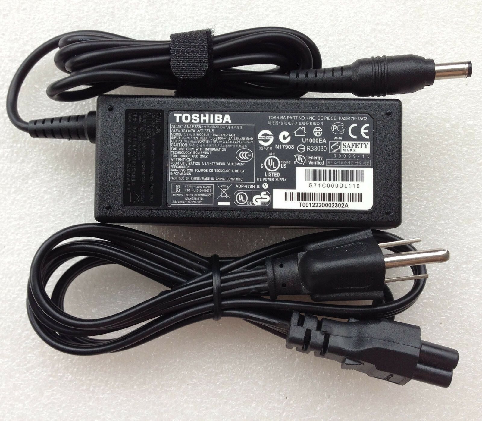Original OEM Toshiba PA3917E-1AC3,G71C000DL110,U1000EA 65W AC Power A ...